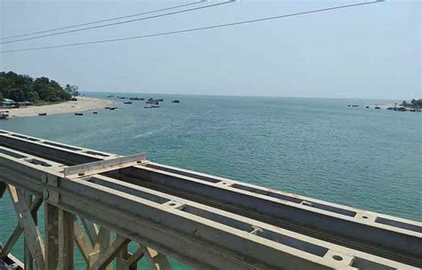 ဟိုင်းကြီးကျွန်း ပင်လယ်ပြင်တွင် ရိုဟင်ဂျာ ၆၂ ဦး ဖမ်းမိ Network Media