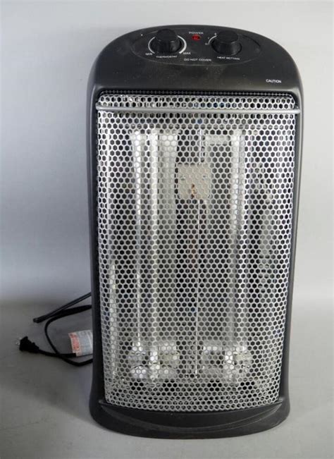 Intertek Heater Model Dq1702 And Quartz Heater Model Hq 2000b Both