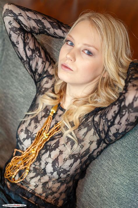 Lynne Nude In Lynne Free Goddess Nudes Picture Gallery At Elite Babes