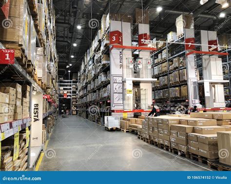 Rishon Le Zion Israele 16 Dicembre 2017 Navata Laterale Del Magazzino