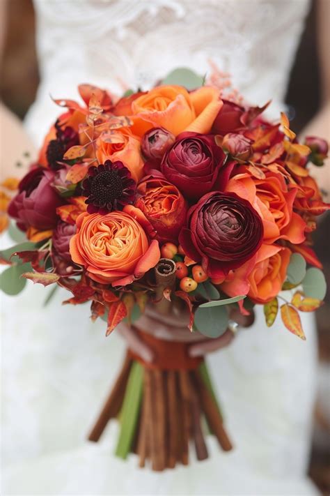 31 Fall Wedding Bouquet Ideas To Capture The Essence Of Autumn