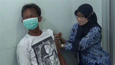 Rsud Sleman Mulai Berikan Vaksin Booster Untuk Lansia