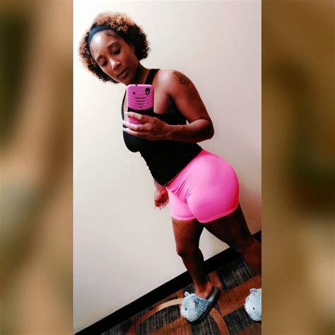 Memphis Thot ShesFreaky