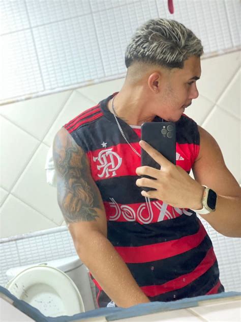 Matheus Araújo Sem Local