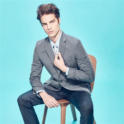 Kilian Isaak | Men's blazer, Fashion, Blazer