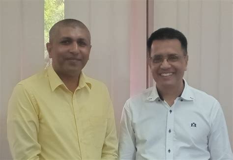 Asiri අලෙවිකරණයේ විශිෂ්ඨයෙක් විශිෂ්ඨ ගණයේ පුහුණු කරුවෙක් වන සුරංජිත් ගොඩගම මහතා සමග පුරා පැය