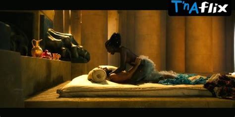 Tilda Swinton Sexy Scene In Three Thousand Years Of Longing