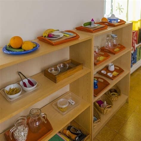 Νηπιαγωγείο ΜΟΝΤΕΣΣΟΡΙΑΝΑ ΣΧΟΛΕΙΑ