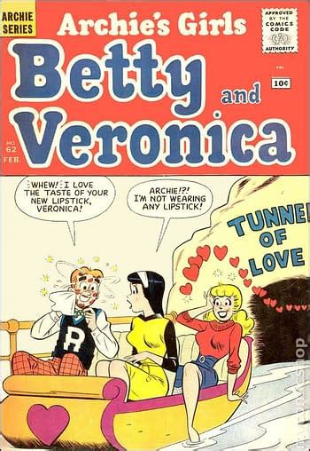 Archie And Betty Kissing