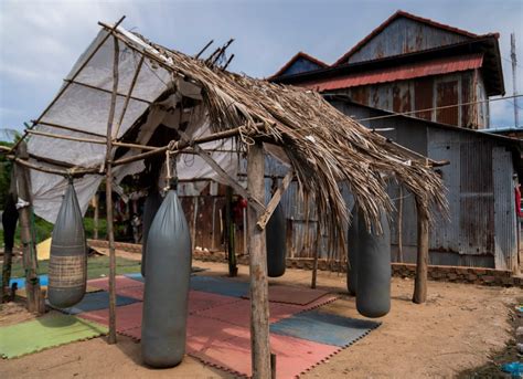 ឧកញ៉ា ស្រី ចាន់ថន សម្រេចឧបត្ថម្ភជួយដល់ក្លឹប «ស សីគុនខ្មែរ រយៈពេល២ឆ្នាំ នឹងឧបត្ថម្ភការសាងសង់