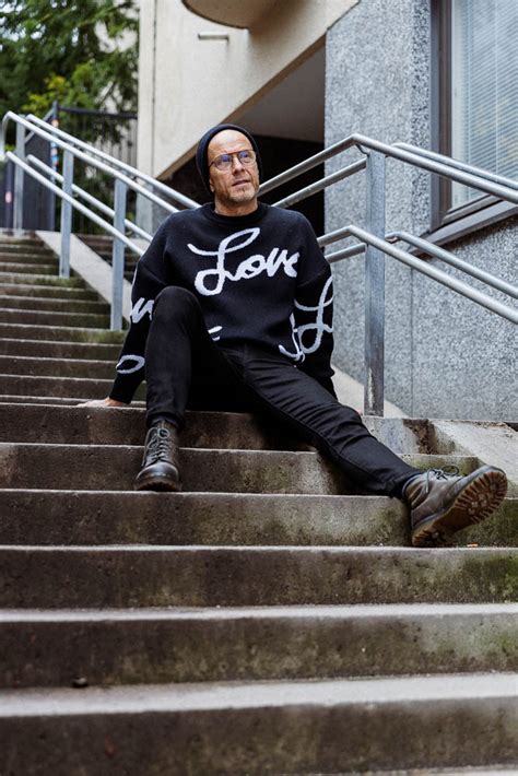 Tintti Love Musta Vimma Suomalaista Designia