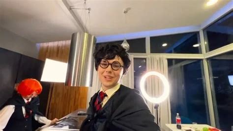 Милс Кел Косплей НА Гарри Поттера Смотреть онлайн в поиске Яндекса по Видео