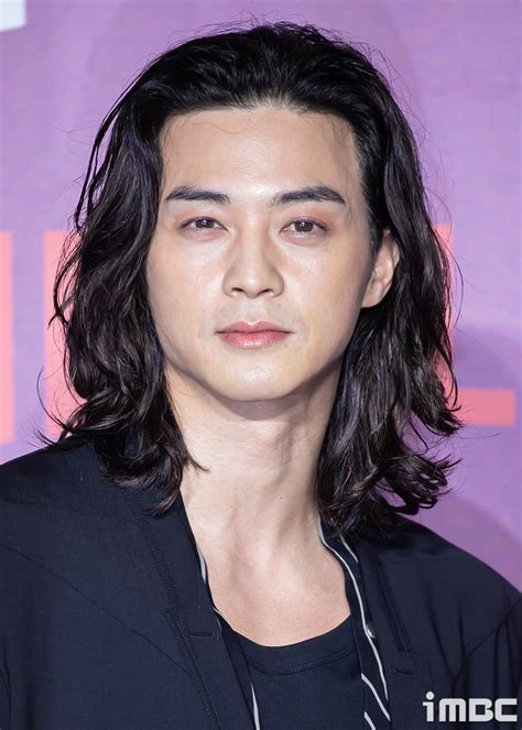 포토 김지훈 장발 포기를 모르는 남자