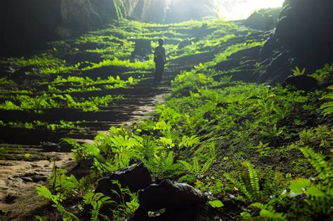 ຖໍ້າພູເຂົາແມ່ນໍ້າ ຫຼື Hang Son Doong ຖໍ້າທີ່ໃຫຍ່ທີ່ສຸດໃນໂລກ Tonamcha