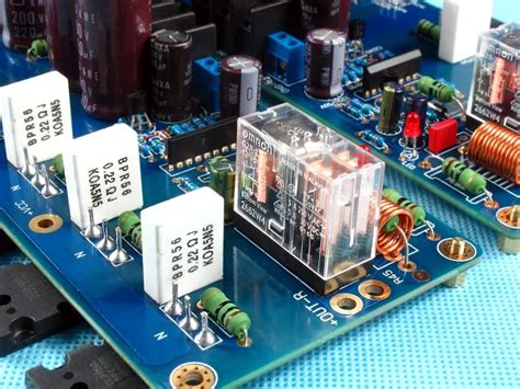 Upgrade Your Audio Experience With A Black Mono Voltage Shunt Feedback