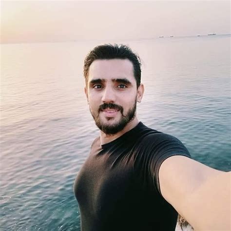 Walid Haddad Walid Haddad Wh • Threads Say More