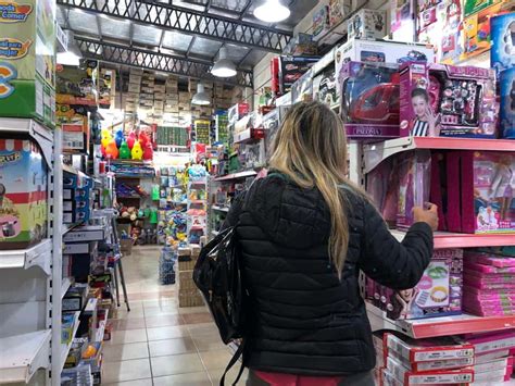 Las Ventas En Comercios Minoristas Cayeron 137 Interanual En Diciembre