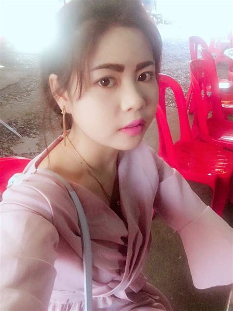 បាត់ប្អូនស្រីអាយុ១៨ឆ្នាំចេញពីផ្ទះ បងស្រីទន្ទឹងរងចាំការត្រឡប់មកវិញទាំងទឹកភ្នែកហូរធ្លាក់
