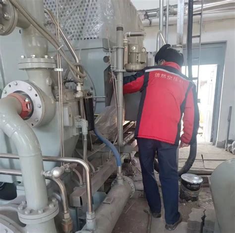 大国重器 信然大型压缩机安装调试现场 信然新闻 空压机 真空泵 鼓风机【信然集团官网】螺杆真空泵 氢气压缩机 电解槽 石油天然气压缩机 螺杆空压机 柴油空压机 无油空压机 膨胀发电机机 制