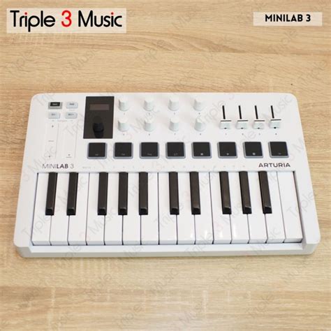 Jual Arturia Minilab 3 Midi Controller 25 Key White Shopee Indonesia