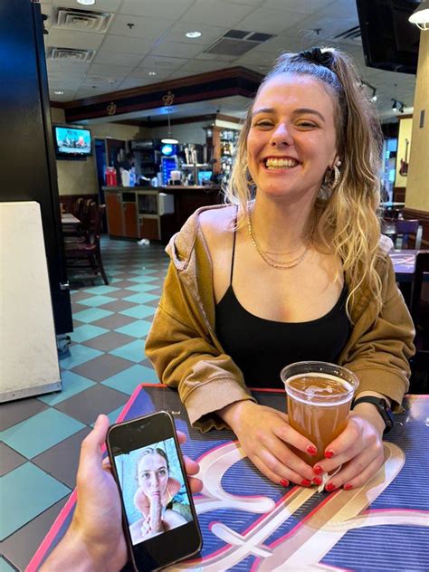 Public Reminder Of How Good I Look With Cock In My Mouth R