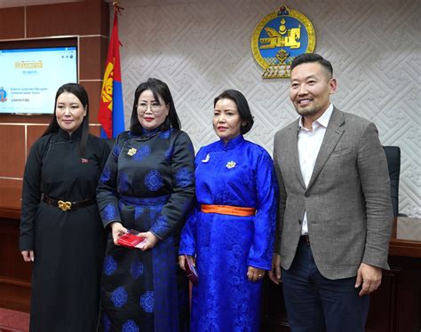 Баянгол ИТХ ТӨРИЙН ДЭЭД ШАГНАЛ ГАРДУУЛАХ ЁСЛОЛ БОЛЛОО