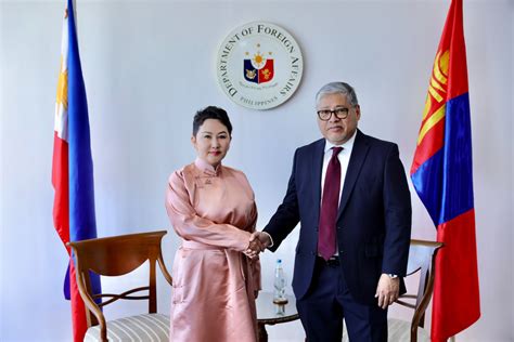 Монгол Улсын Гадаад харилцааны сайд Б Батцэцэг 2025 оны 5 дугаар сарын 19 ний өдөр Бүгд