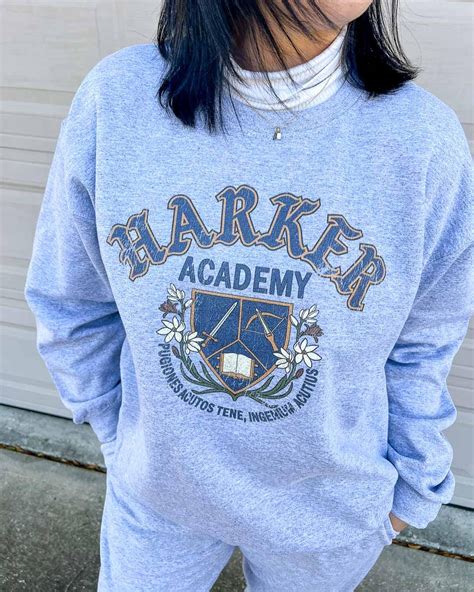 Harker Academy Vintage Sweatshirt Half City Kate Golden Fantasy