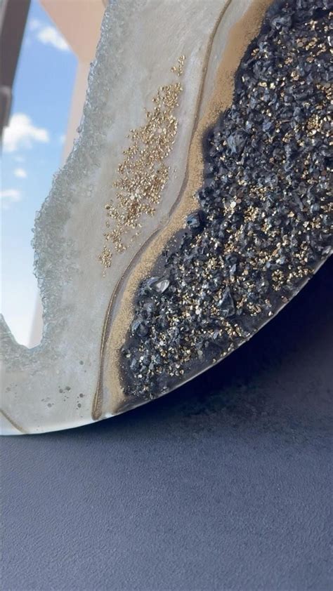 [Видео] «[Видео] «Смола Часы Обучение On Instagram Зеркало из эпоксидной смолы Золото