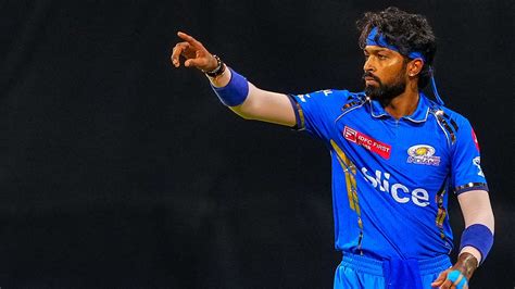 Ipl 2024 Mi Skipper Hardik Pandya Fined For Slow Over Rate Offence