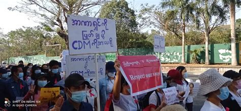 ရန်ကုန် စည်ပင်ဝန်ထမ်း ၁၀၀၀ ခန့် စစ်အာဏာရှင်အလိုမရှိကြောင်း ဆန္ဒပြ