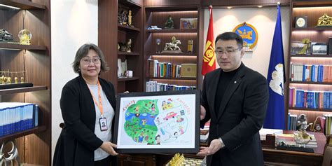 Хүүхдийн хөгжил хамгааллын чиглэлээр санамж бичиг байгууллаа