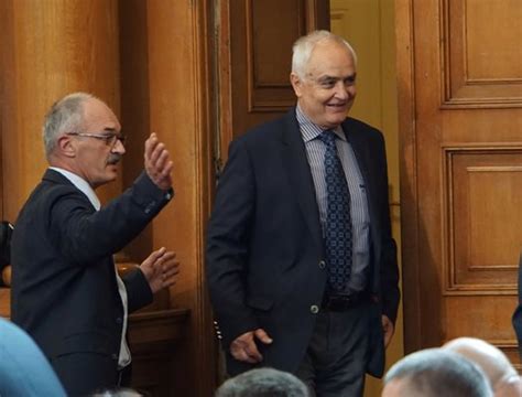 Атанас Запрянов Русия иска да попречи на износа на зърно от Украйна през Черно море