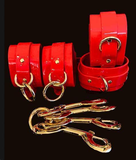 Kinky Diva Kajdanki Hogtie Czerwone • N69 Pl