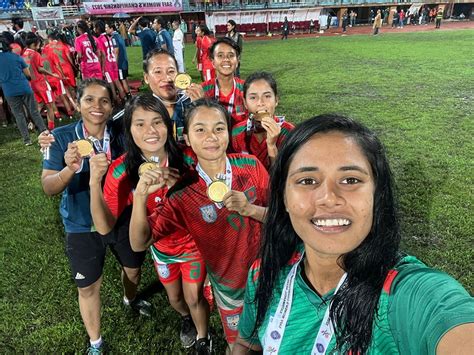 বাংলা গল্প উপন্যাস