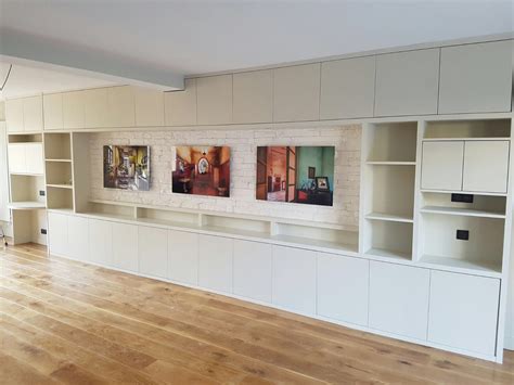 Minimalist White Bookcases For A Stylish Living Room Décoration