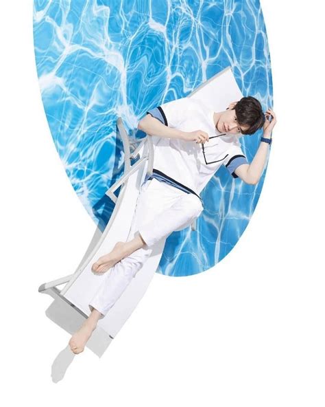 Jong Suk Lees Feet Jong Suk Lees Feet