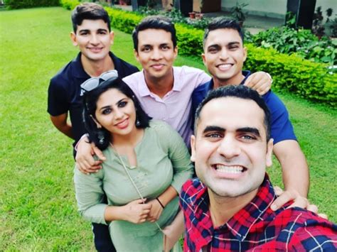 Who Is Ips Officer Kamya Mishra Bihar Police Lady Singham Ips Officer Kamya Mishra Biography