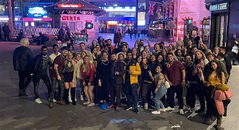 Shoreditch Pub Crawl London