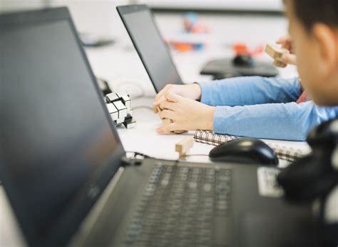 Ini Dia Tugas Dan Tanggung Jawab Admin Support