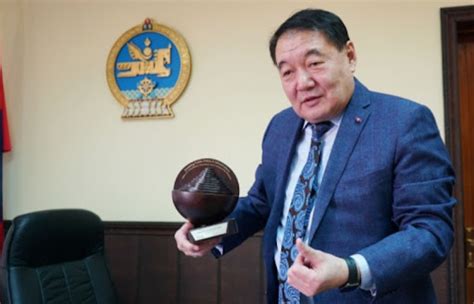 ГЗБГЗЗГ ын дарга асан Ц Ганхүүгийн хэргийг шүүхэд шилжүүллээ ТАС МН