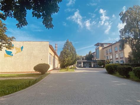 72 школа Львів 72 школа Львів Added A New Photo