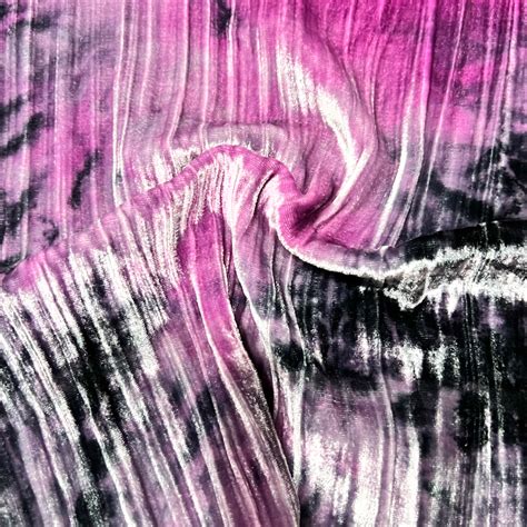 How Burnout Velvet Fabric Combines Texture And Transparency In Modern