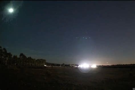 Meteor Explodes In Fireball And Sonic Boom Over Australia