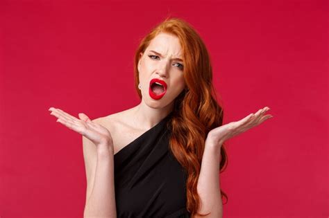 Premium Photo Portrait Of An Attractive Caucasian Redhead Woman