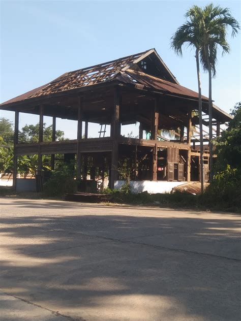 บ้านไม้เก่าราคาถูกๆ พร้อมจำหน่าย พื้นเข้ามาใหม่ สวยกริ๊ป มีทั้ง รางลิ้น ห