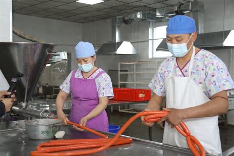 ”Баян жаргант хүнс” үйлдвэр Баянхонгор аймгийн 18 сумдад бүтээгдэхүүнээ түгээж байна