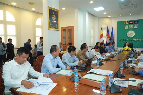 លោក ឃួង ស្រេង បញ្ជាឱ្យប្រធានមន្ទីរសាធារណការរាជធានី ចុះត្រួតពិនិត្យ ក្រុមហ៊ុនធ្វើលូរំដោះទឹក