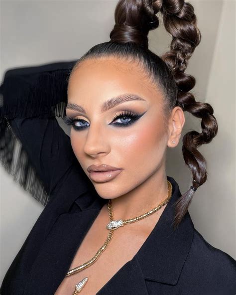 The Most Seductive Makeup Looks For Confidence Seductive Makeup Makeup Looks Makeup