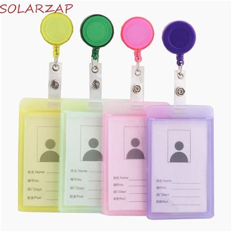 Solarzap โปร่งใสการ์ดกันน้ํา Retractable ดึงป้ายผู้ถือพร้อมพวงกุญแจอุปกรณ์การเรียนการ์ดกรณีบัตร